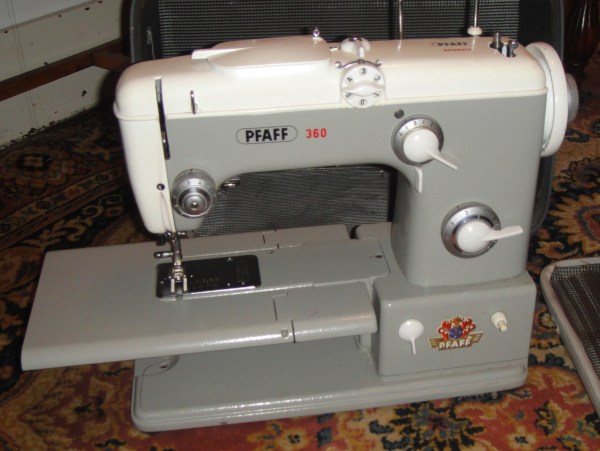 Pfaff 360 | Tanit-Isis Sews