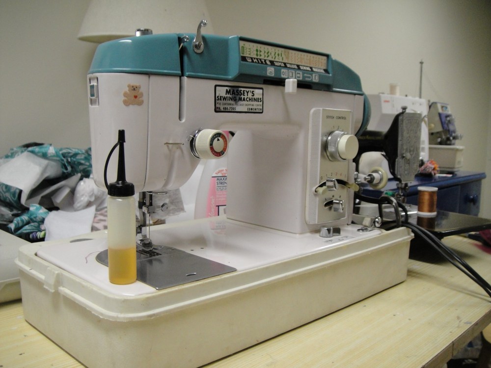 Sewing Machines | Tanit-Isis Sews